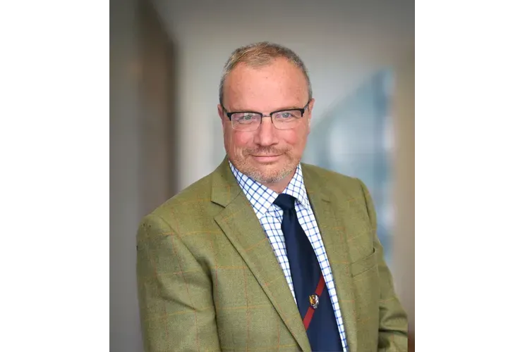 Bruce Keay MNAEA CPEA Dip Surv Pract | Local Director | Webbers